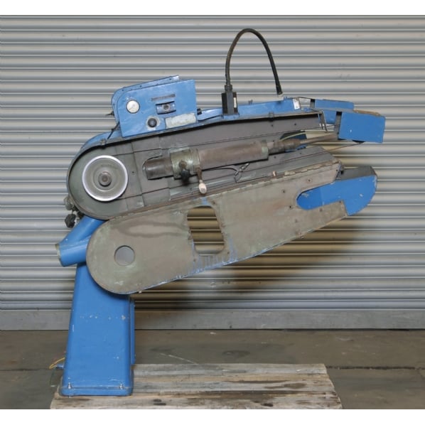 Greif Double Arm, Rear Driven, Idling Contact Roll Linisher