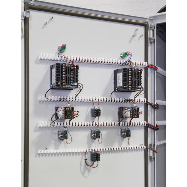 Amsonic PLC Controlled, 5 Stage Semi-Auto Aqueous Cleaning Line