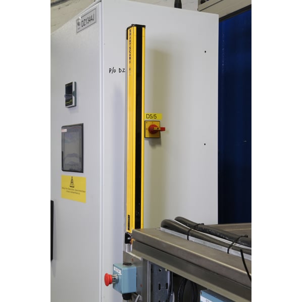 Amsonic PLC Controlled, 5 Stage Semi-Auto Aqueous Cleaning Line