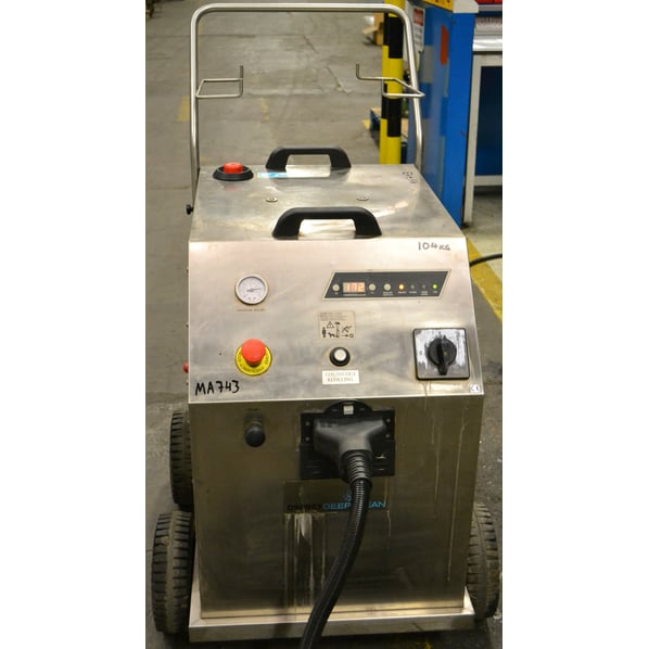 Osprey Deep Clean COSMOS Very High Pressure Steam Cleaner.