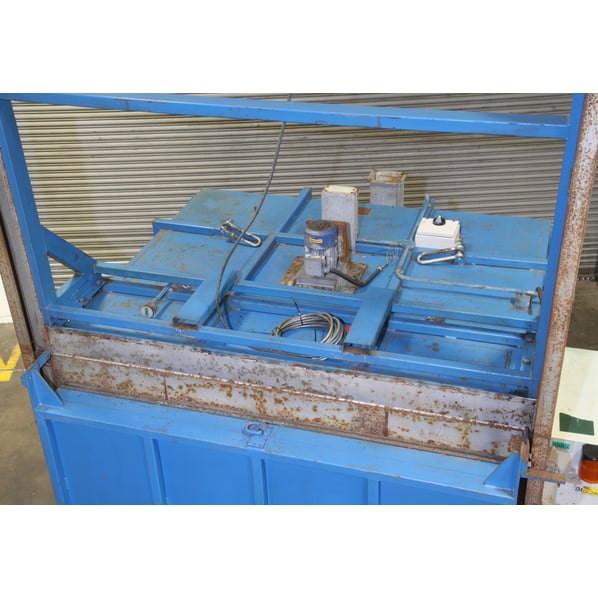 Excel Heat Ltd 560°C Large Capacity, Front Loading Oven with Uplifting ...