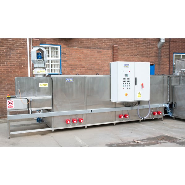 Technowash AQC500- 5 Inline Flat Bed Conveyor Spray Wash