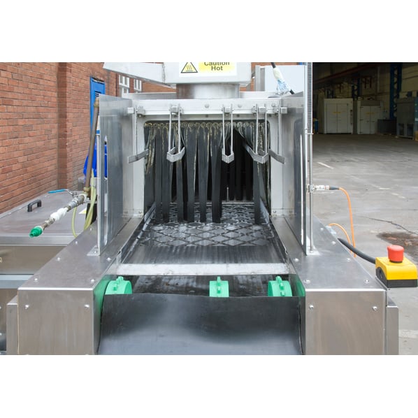 Technowash AQC500- 5 Inline Flat Bed Conveyor Spray Wash