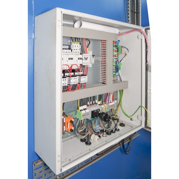 Donaldson Torit (DCE) ECB-3 Rear Extraction Linishing / Fettling Booth