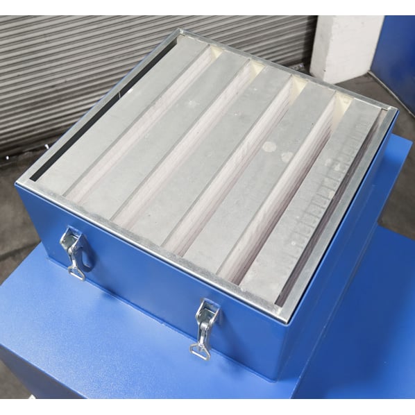 Donaldson Torit (DCE) ECB-3 Rear Extraction Linishing / Fettling Booth