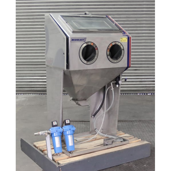 Guyson International 1400 Mediblast Shot Blast Cabinet with Extractor