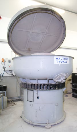 Polishing & Belt Linishing Machines